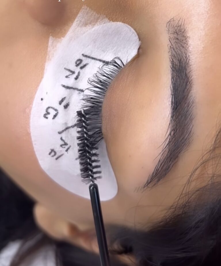 Beginners 1:1 Lash Training Day (One day Fast Track to Classic, Hybrid & Russian Lashes ...